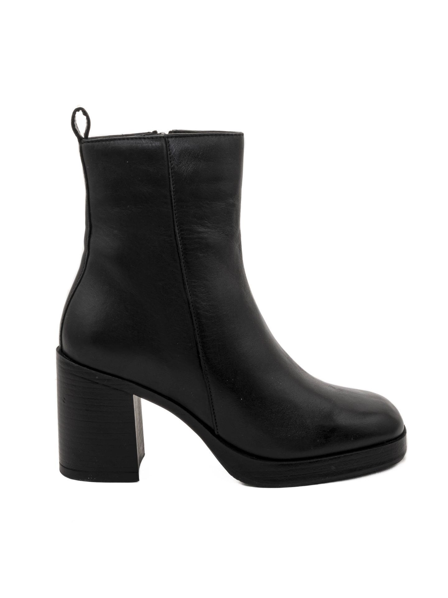 Botine Dama: Piele, Elegante, Cu Toc sau Ciocate – Modele Diverse - IL PASSO